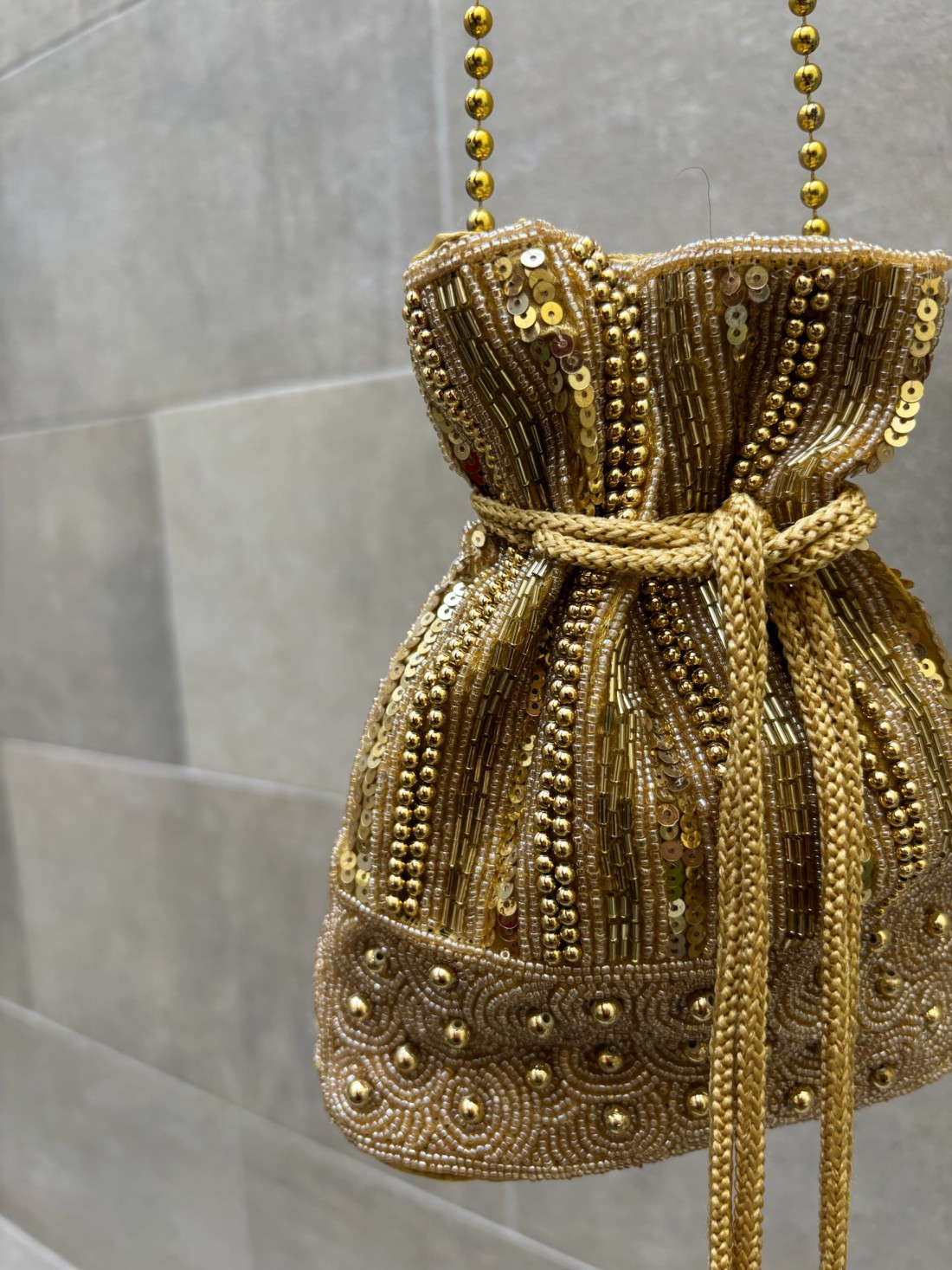 Bombonera Hares Gold